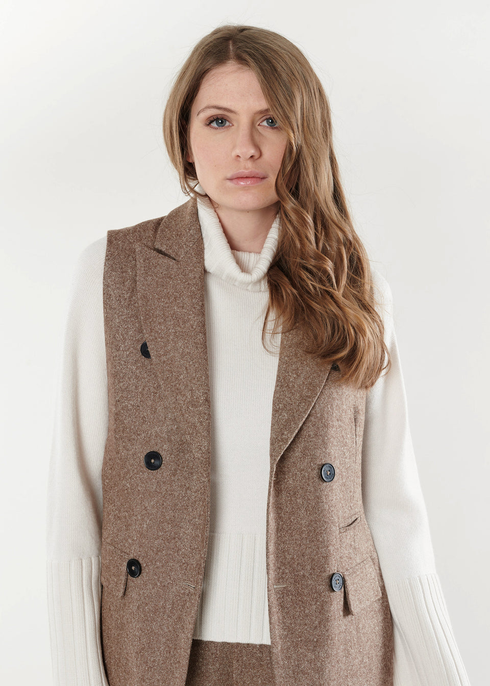 Ferda beige blazer-style women's sleeveless vest – Hana San